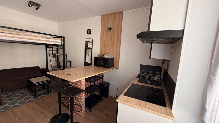 Laon Zola-Neufchâtel-Orgeval, Reims - Appartement 1 pièce à louer