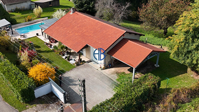 Maison 4 pièces à vendre à Dolomieu