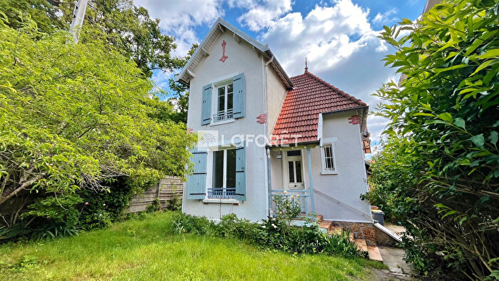 Maison 5 pièces à vendre à Viroflay, Aulnettes, Forêt Domaniale de Fausses-Reposes
