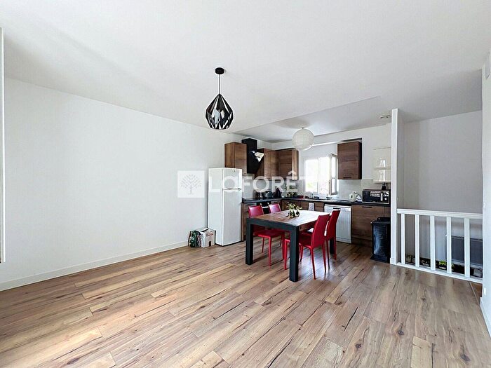 Nord-Centre, Cesson : Appartement 2 pièces à louer