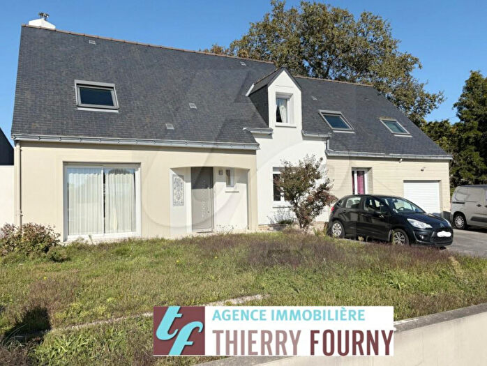 Maison à vendre - La Chapelle-sur-Erdre, Centre-ville, Gare, Chêne Vert - 7 pièces - 5 chambres