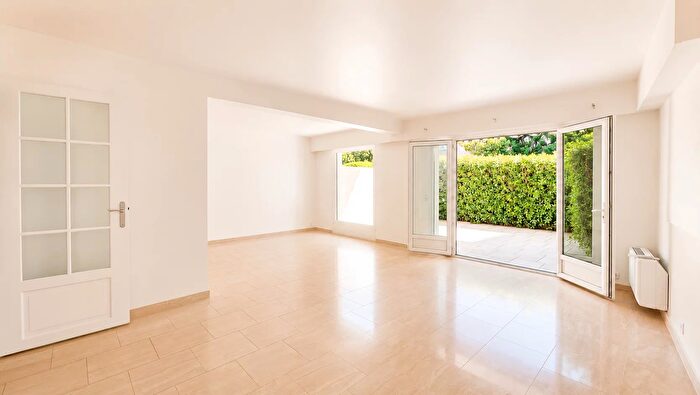 Cannes, Carnot : Appartement 4 pièces à vendre