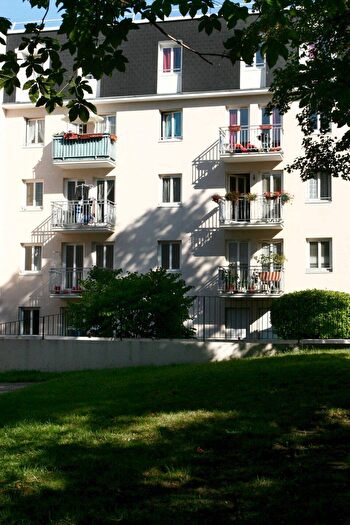 Appartement à louer - Platanes, Joinville-le-Pont - 2 pièces - 1 chambre