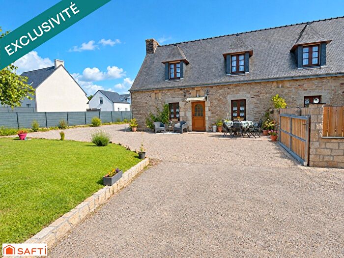 Maison 5 pièces à vendre à Brandérion