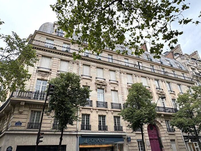Chaillot, Paris 16ème arrondissement : Appartement 3 pièces à louer
