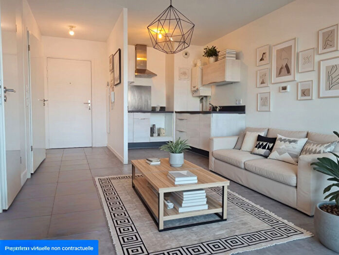 Appartement à vendre - Saint-Pierre-dIrube - 2 pièces - 1 chambre