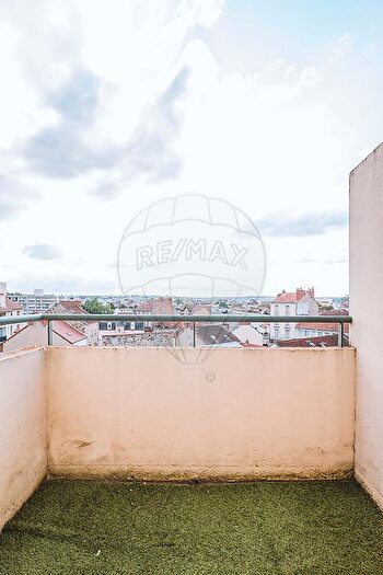 Appartement à vendre - Vichy, Champ Capelet - 2 pièces - 1 chambre