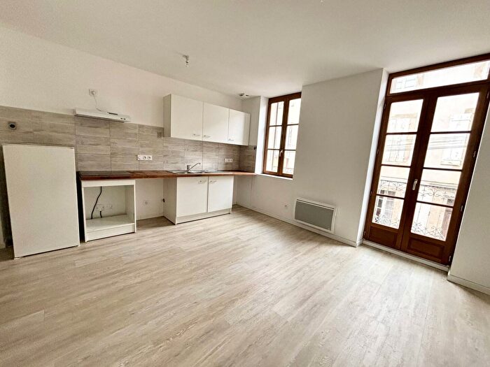 Appartement à louer - Castelnaudary - 2 pièces - 1 chambre