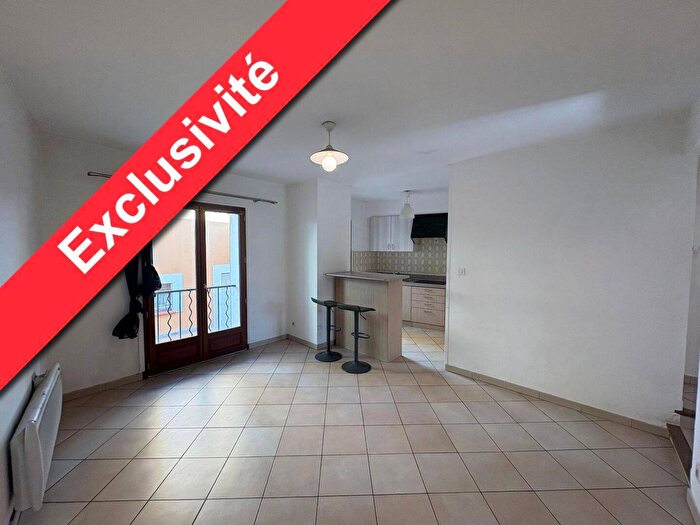 Vieille Ville-Cativel, Gardanne : Appartement 3 pièces à louer