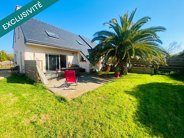 Maison à vendre - Trégastel - 8 pièces - 6 chambres