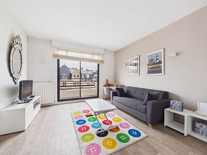 Appartement à louer - Champerret-Berthier, Paris ème arrondissement - 2 pièces - 1 chambre