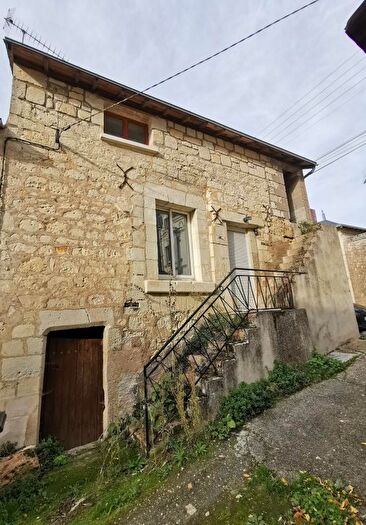 Maison à vendre - Varrains - 2 pièces - 1 chambre