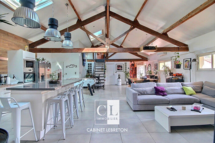 Appartement à vendre - Marseille e , La Valbarelle - 5 pièces - 4 chambres