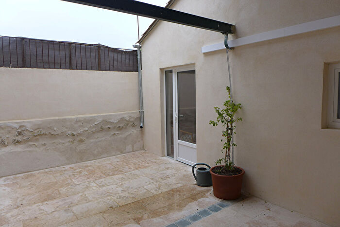 Saint-Paul-Trois-Châteaux : Appartement 1 pièce à louer