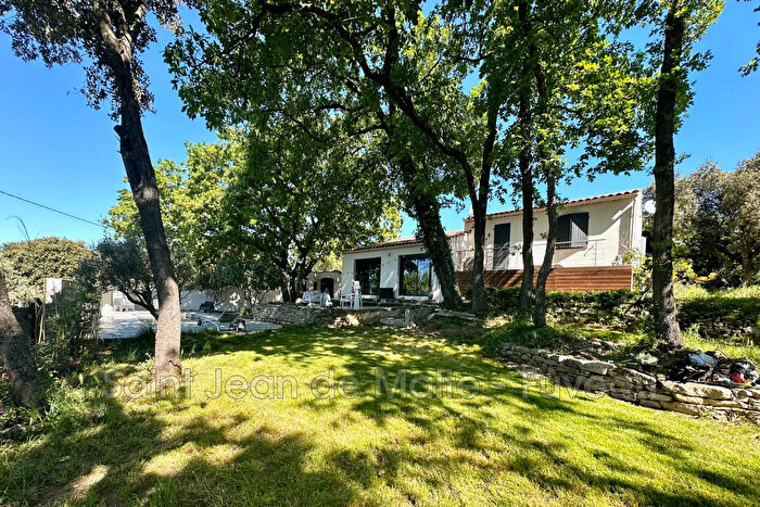 Maison à vendre - Pourrières - 5 pièces - 4 chambres