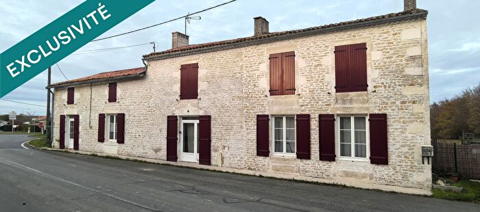 Maison 8 pièces à vendre à Vergné