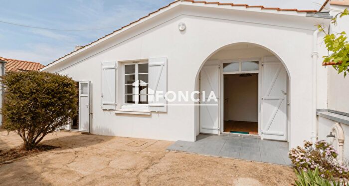 Saint-Hilaire-de-Riez, Sion, Pineau : Maison 2 pièces à vendre