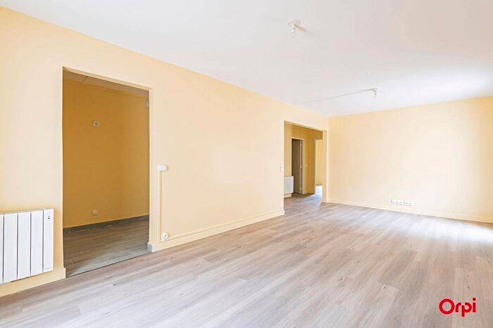 Appartement à louer - Blanchard, Château-Thierry - 4 pièces - 3 chambres