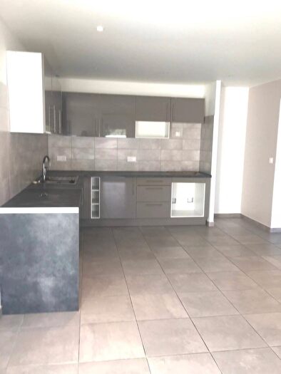 Maison à louer - Centre Ville-Mejan-La Cité, Arles - 4 pièces - 1 chambre