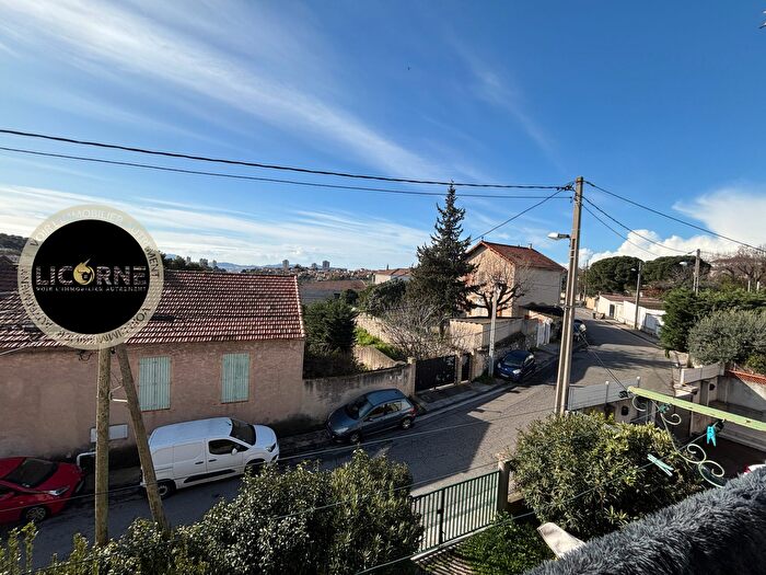 Appartement à vendre - Marseille e , Saint-Antoine - 3 pièces - 2 chambres