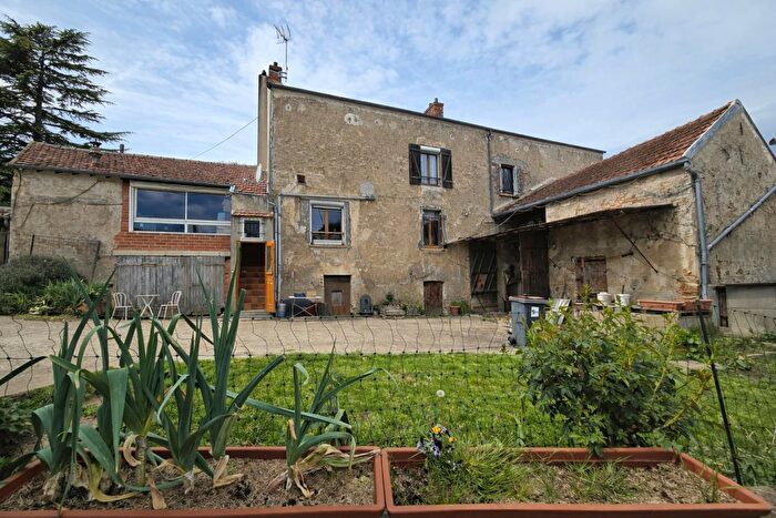 Maison 7 pièces à vendre à Ecquevilly