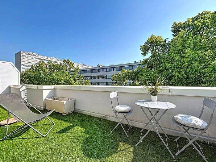 Berckem-Kleber-Saint Charles, La Madeleine - Appartement 4 pièces à louer
