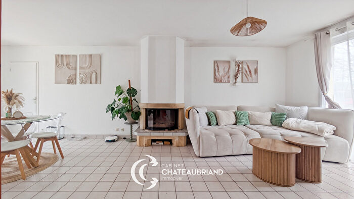 Maison à vendre - Hédé-Bazouges - 4 pièces - 3 chambres