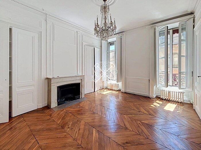 Ainay, Lyon 2ème arrondissement - Appartement 3 pièces à louer