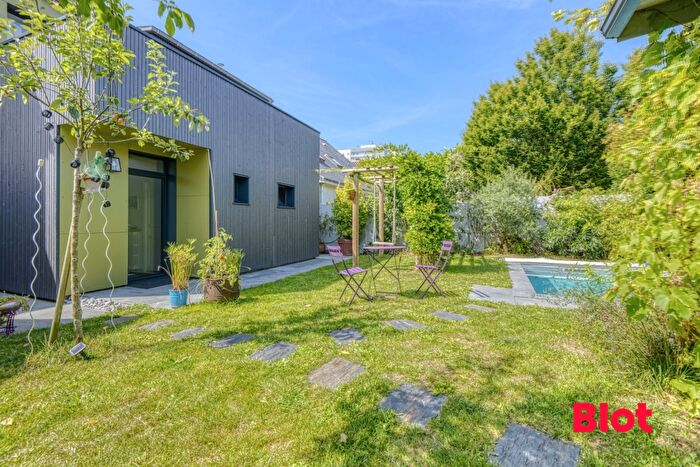 Saint-Herblain, Nord - Maison 7 pièces à vendre