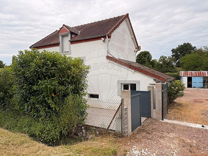 Maison 4 pièces à vendre - Saint-Léger-le-Petit