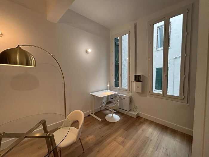 Appartement à louer - Toulouse, Capitole - 1 pièce