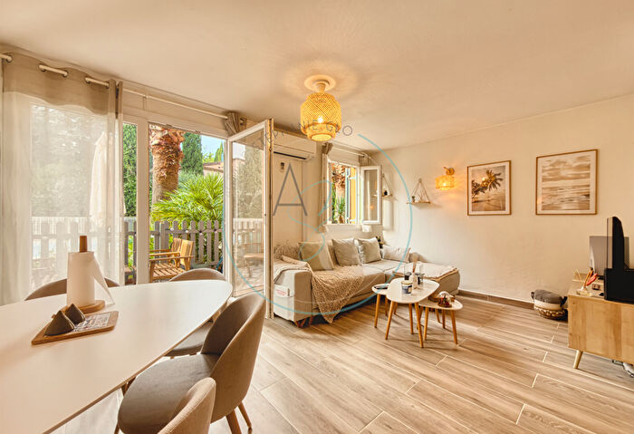 Appartement à vendre - Grimaud - 2 pièces - 1 chambre