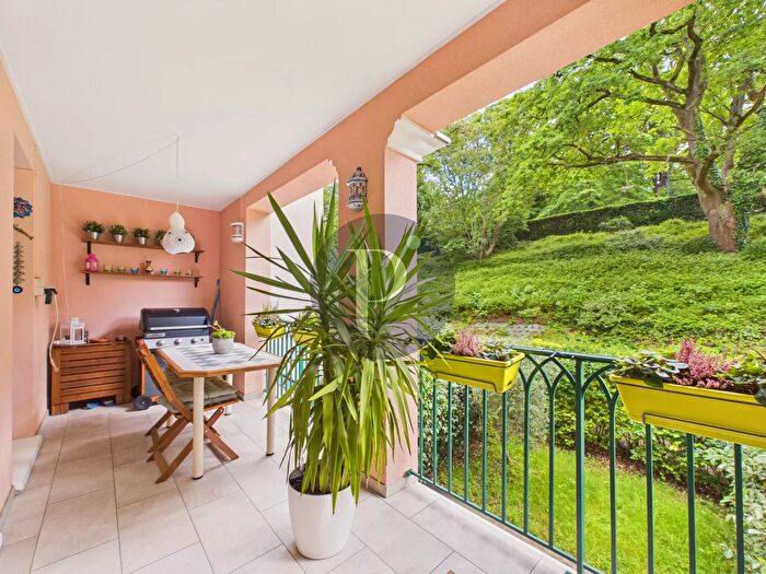 Appartement 3 pièces à vendre - Le Plessis-Robinson, Coeur de Ville