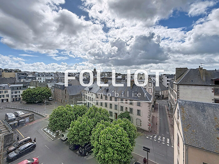 Granville, Centre-ville : Appartement 2 pièces à vendre