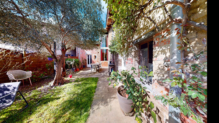 Maison à vendre - Grisolles - 6 pièces - 5 chambres