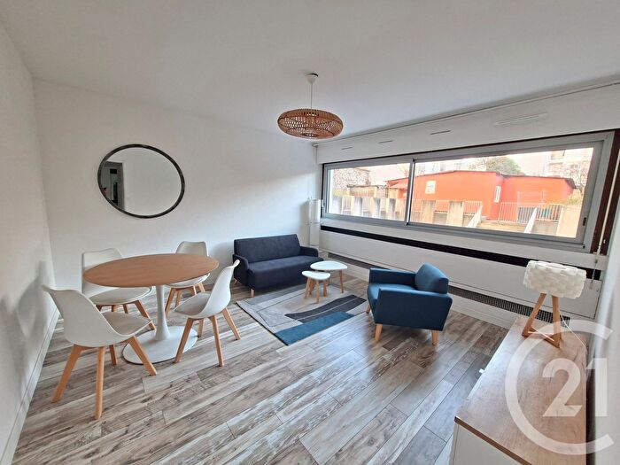 Appartement à louer - Paris e , Vaugirard, Parc des Expositions - 2 pièces - 1 chambre