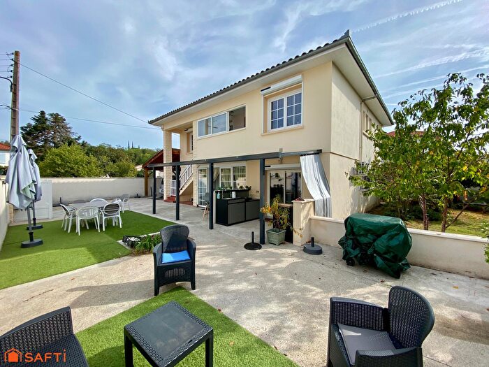 Maison 6 pièces à Villeneuve-sur-Lot, Eysses, à vendre