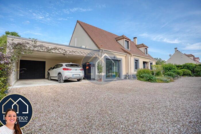 Maison 7 pièces à vendre - Sainte-Gemme-Moronval