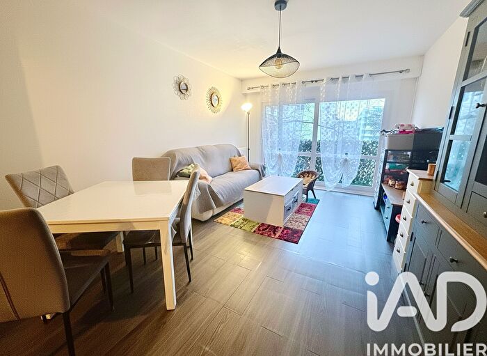Appartement à vendre - Saint-Michel-sur-Orge, Bois des Roches - 3 pièces - 2 chambres