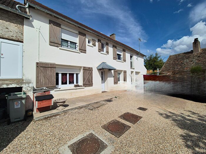 Maison à vendre - Bréval - 7 pièces - 3 chambres