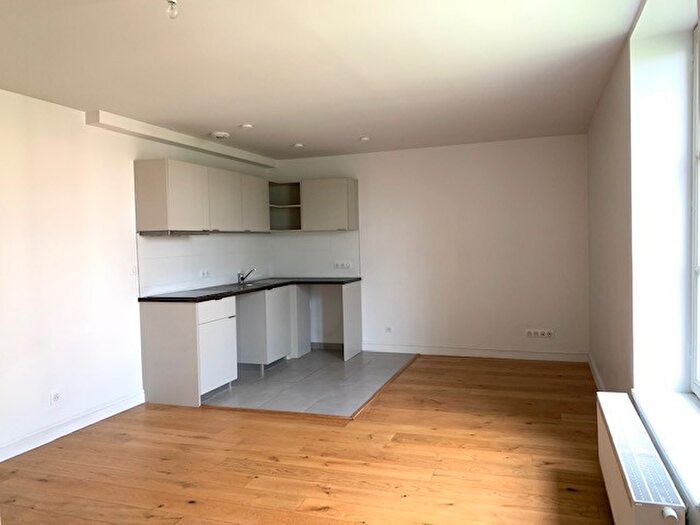 Appartement à louer - Nancy, Centre-ville, Charles III - 2 pièces - 1 chambre