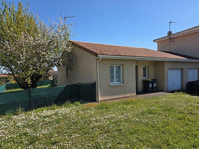 Maison à louer - Saint-Georges-lès-Baillargeaux - 3 pièces - 2 chambres