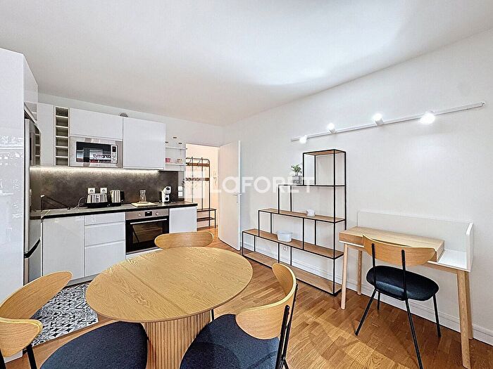 Appartement à louer - Carnot Gambetta, Suresnes - 2 pièces - 1 chambre