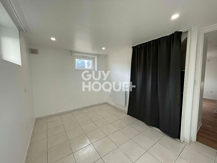 Appartement à louer - Athis-Mons, Plateau, Pyramide - 4 pièces