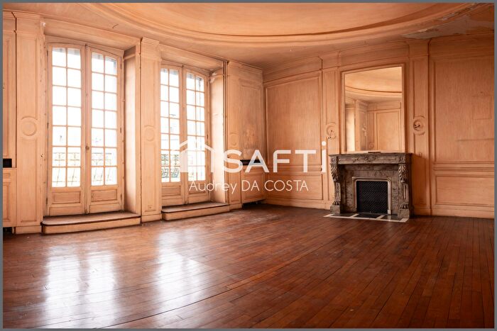 Appartement 11 pièces à vendre - Oloron-Sainte-Marie