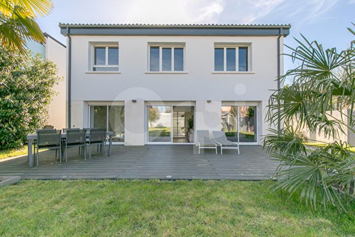 Maison à vendre - Le Plessis-Trévise, Val Roger - 6 pièces - 4 chambres