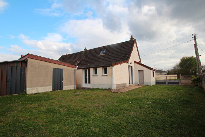 Maison à vendre - Cercy-la-Tour - 3 pièces - 2 chambres