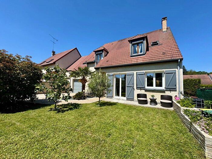 Maison 6 pièces à vendre à Esches