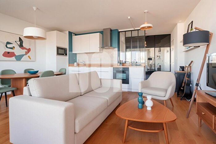 Appartement à vendre - Boulogne-Billancourt, Jean Jaurès, Reine - 3 pièces - 2 chambres