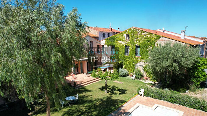 Maison à vendre - Pollestres - 6 pièces - 5 chambres